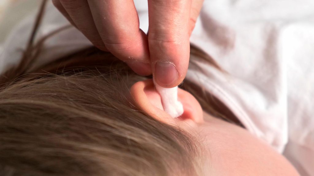 Ear Wax Removal – Ear Microsuction | Clean Hearing